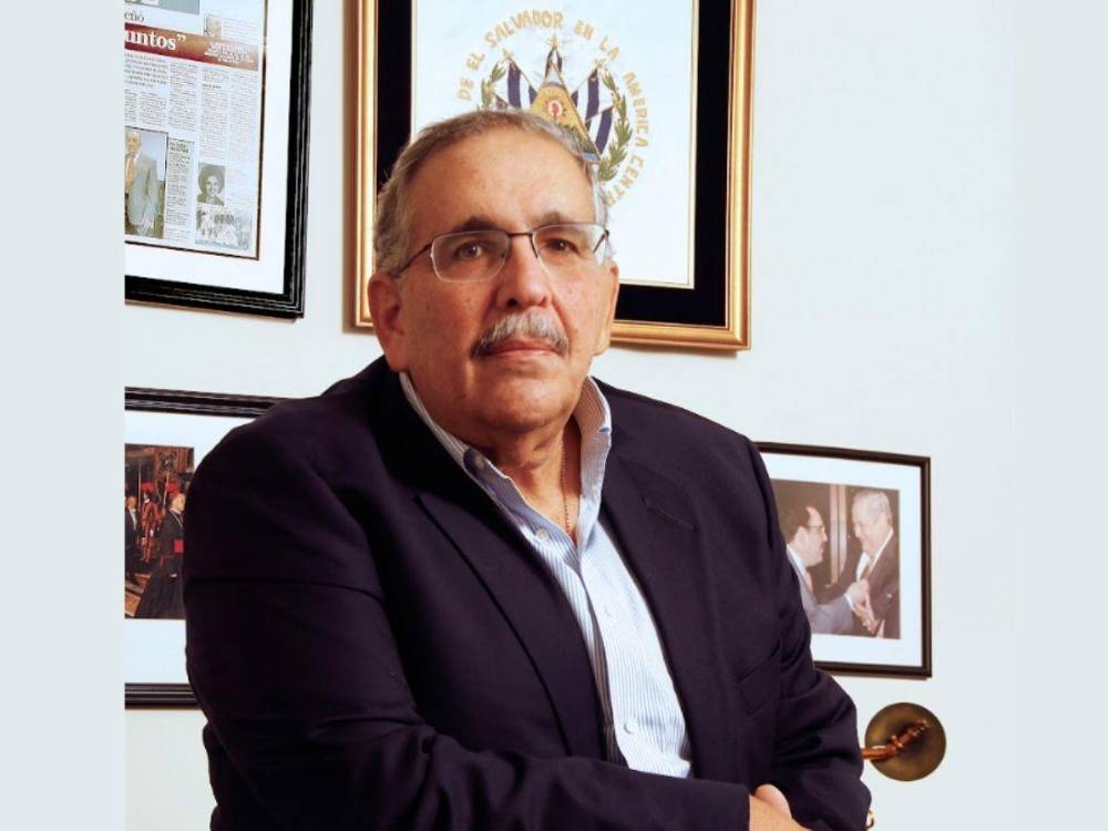 Ricardo Simán, el gran retailer de Centroamérica, entrega la estafeta