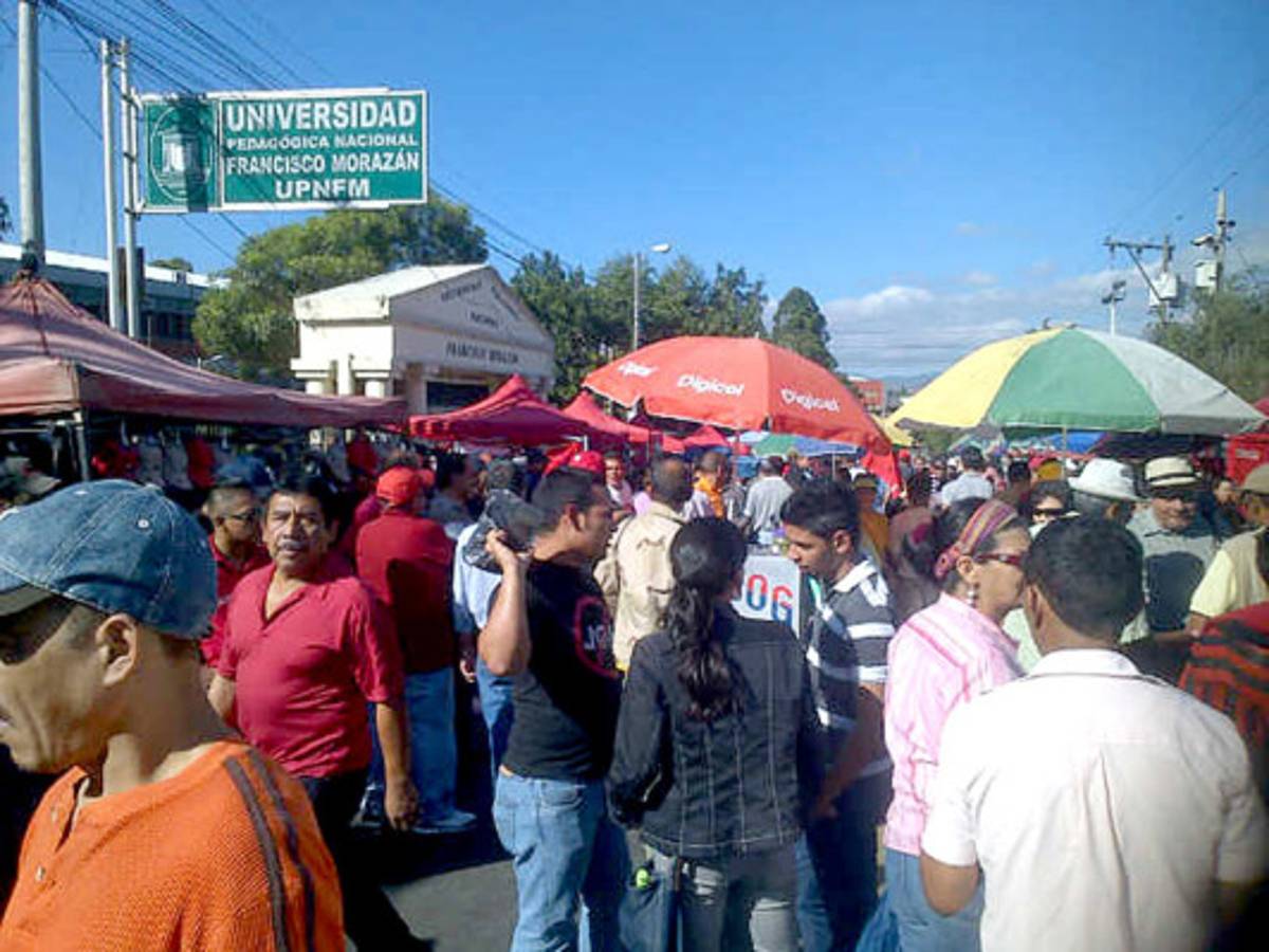 Honduras: Partido Libre realiza protesta por toma de poder