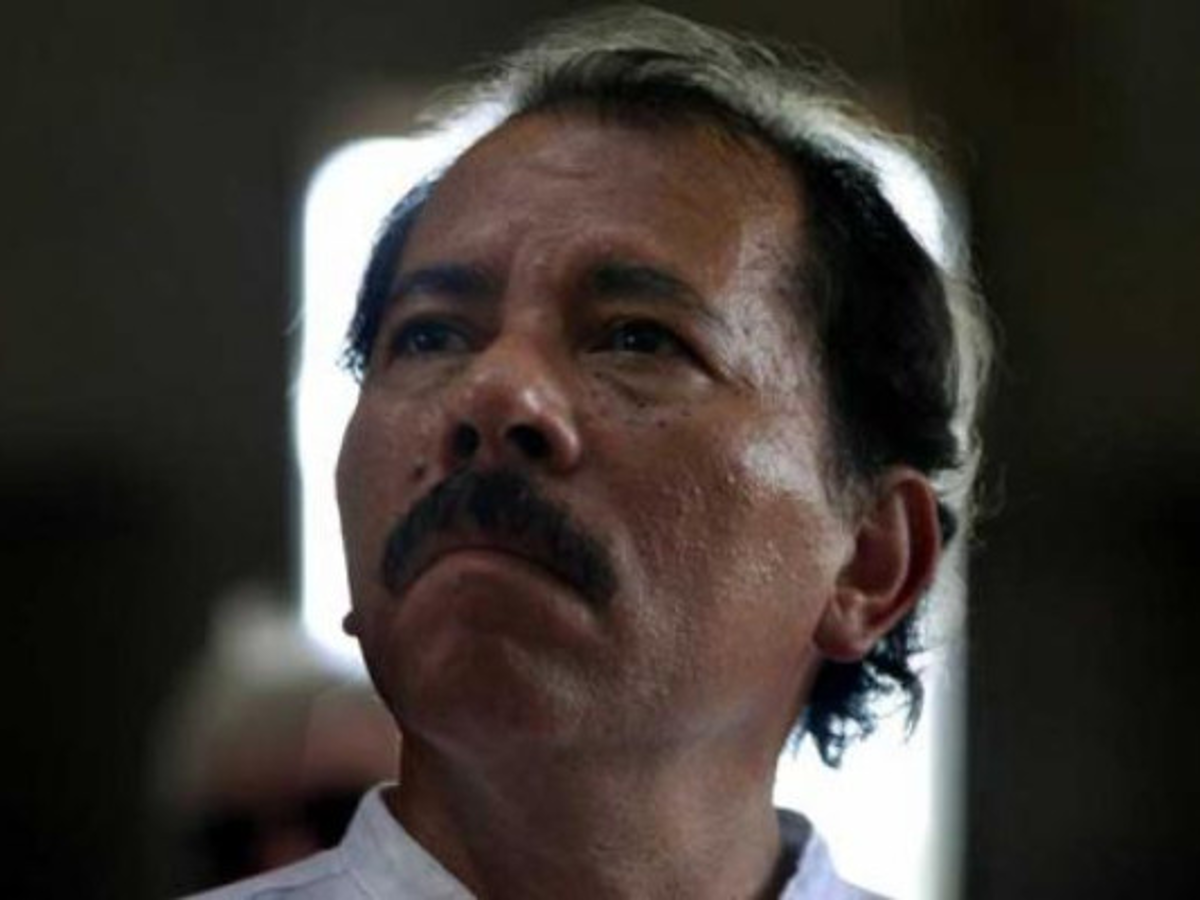 Ortega condena planes de 'derrumbar' al gobierno de Venezuela