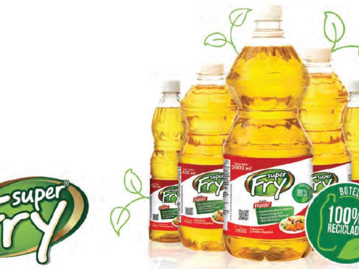 Aceites Super Fry lanza su primera botella hecha con plástico 100% ...