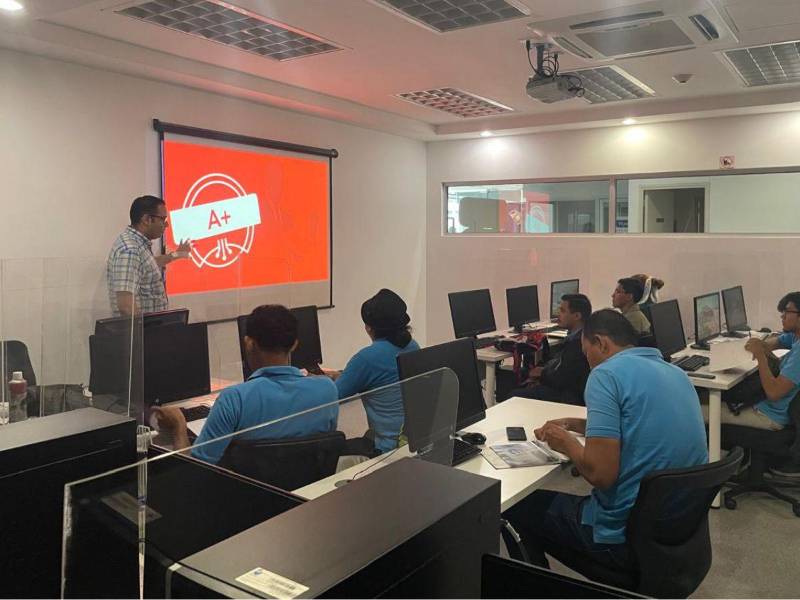 TECNASA U Learning Centers: Capacitación TI de clase mundial al servicio de los centroamericanos