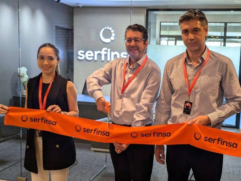 La paytech salvadoreña SERFINSA expande su operación a Centroamérica